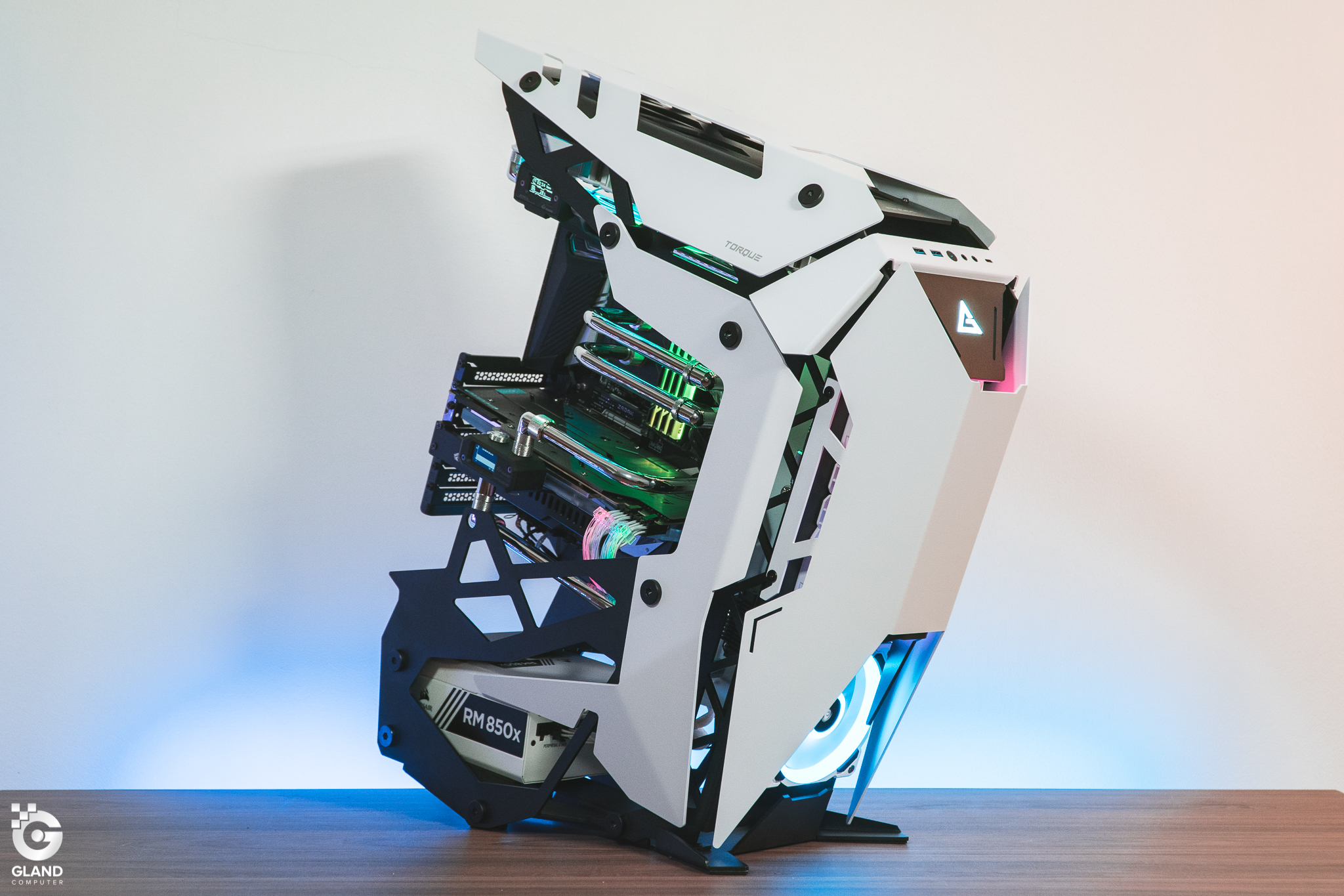 [Case modding] Antec Torque White - METAL