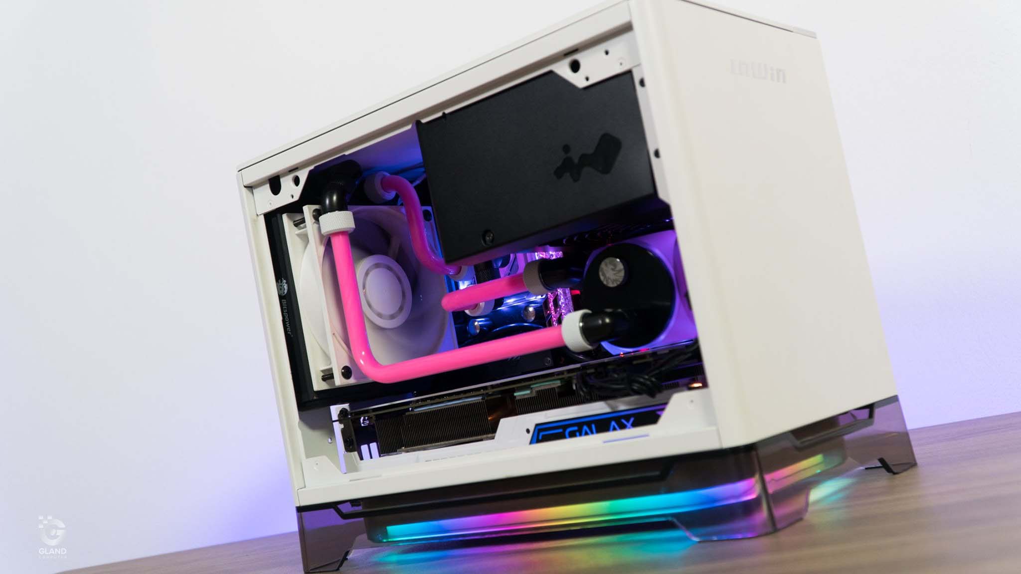 [Case modding] Inwin A1 Plus White build - PINK