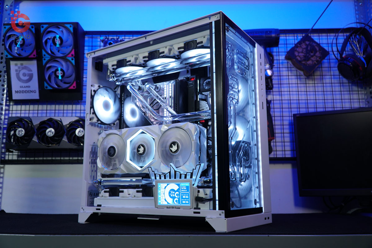 [Case modding] Lianli Dynamic PC-O11 XL White build - CRYSTAL